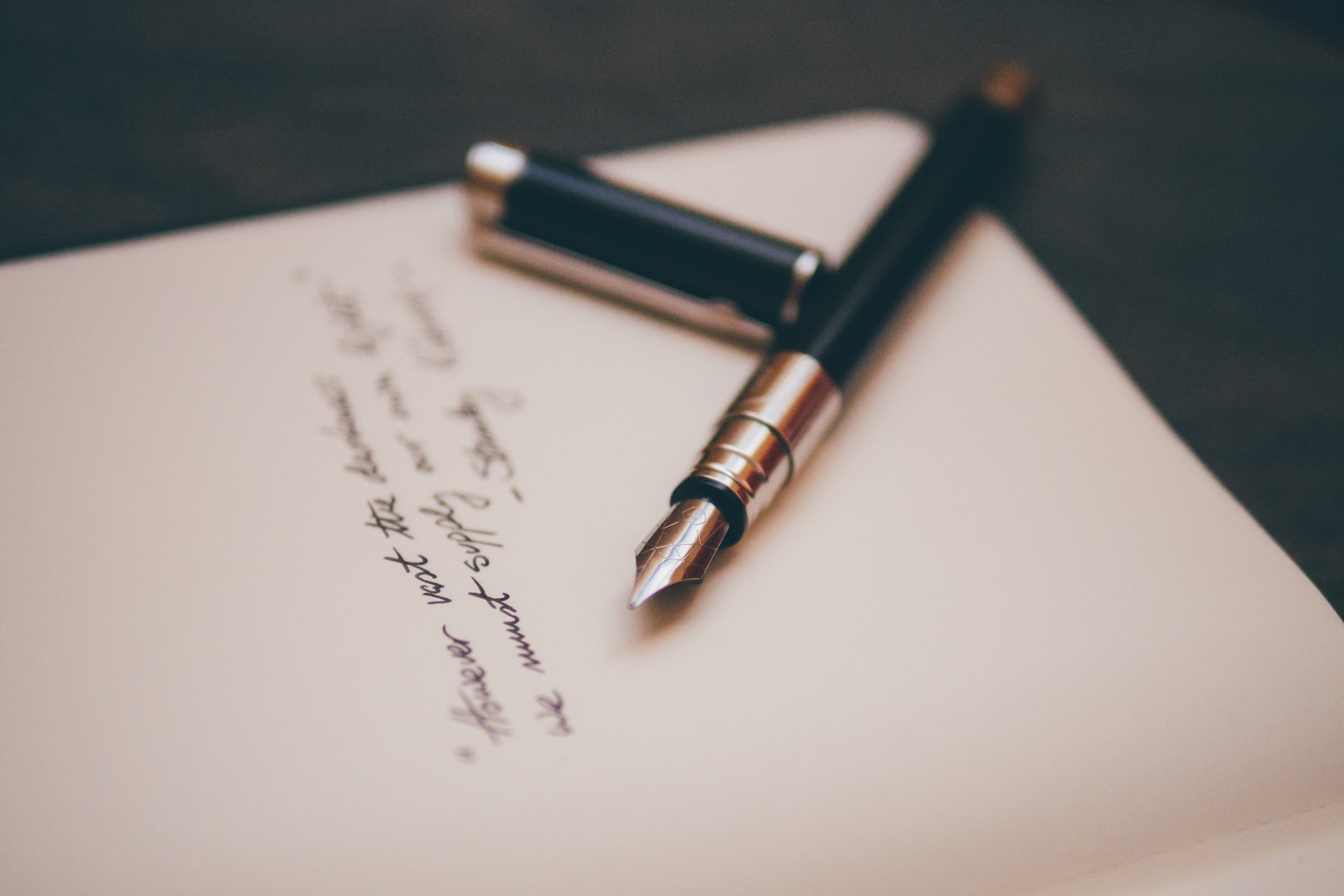 List formalny po angielsku — wzór, wskazówki, zwroty | Chatschool